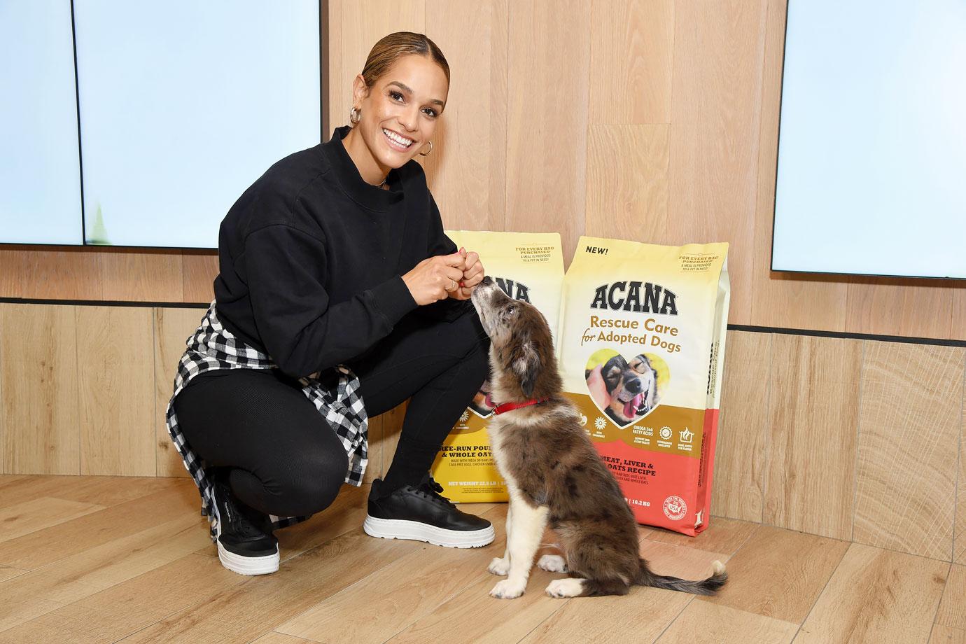 Hot Pics: Issa Rae, Olivia Jade, Salma Hayek, Mariska Hargitay, More