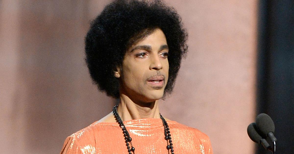 Prince’s Remains Cremated In Secret As Close Friends & Family Gather ...