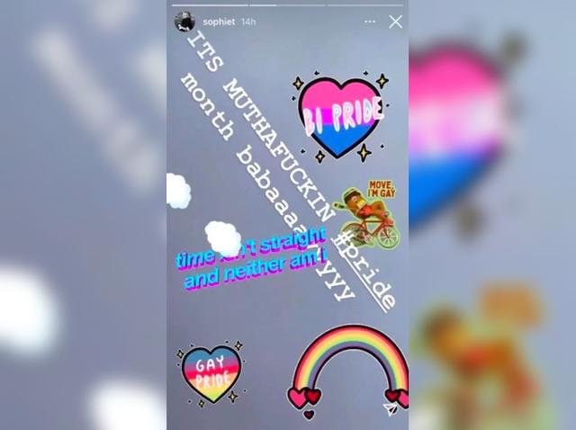 Sophie Turner Caught Kissing Female Friend Tabitha Doherty On The Lips