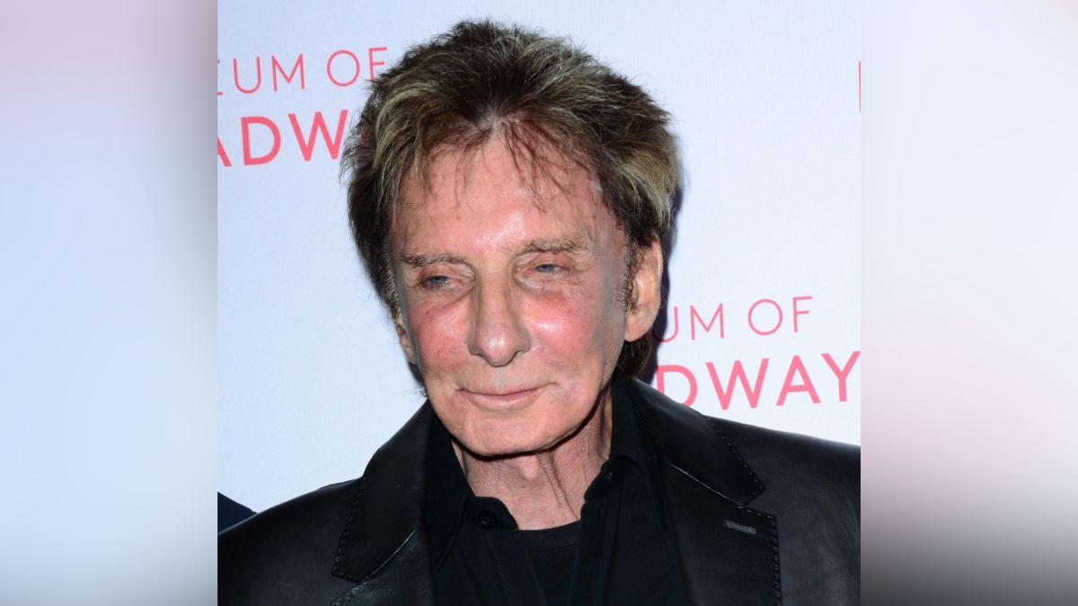 Barry Manilow Lung Cancer Update: Singer's Voice May Not Come Back