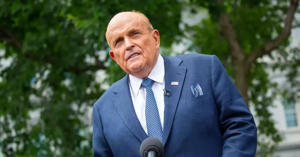 Rudy Giuliani Drinking Before Fox News Interviews Was A 'Running Gag'