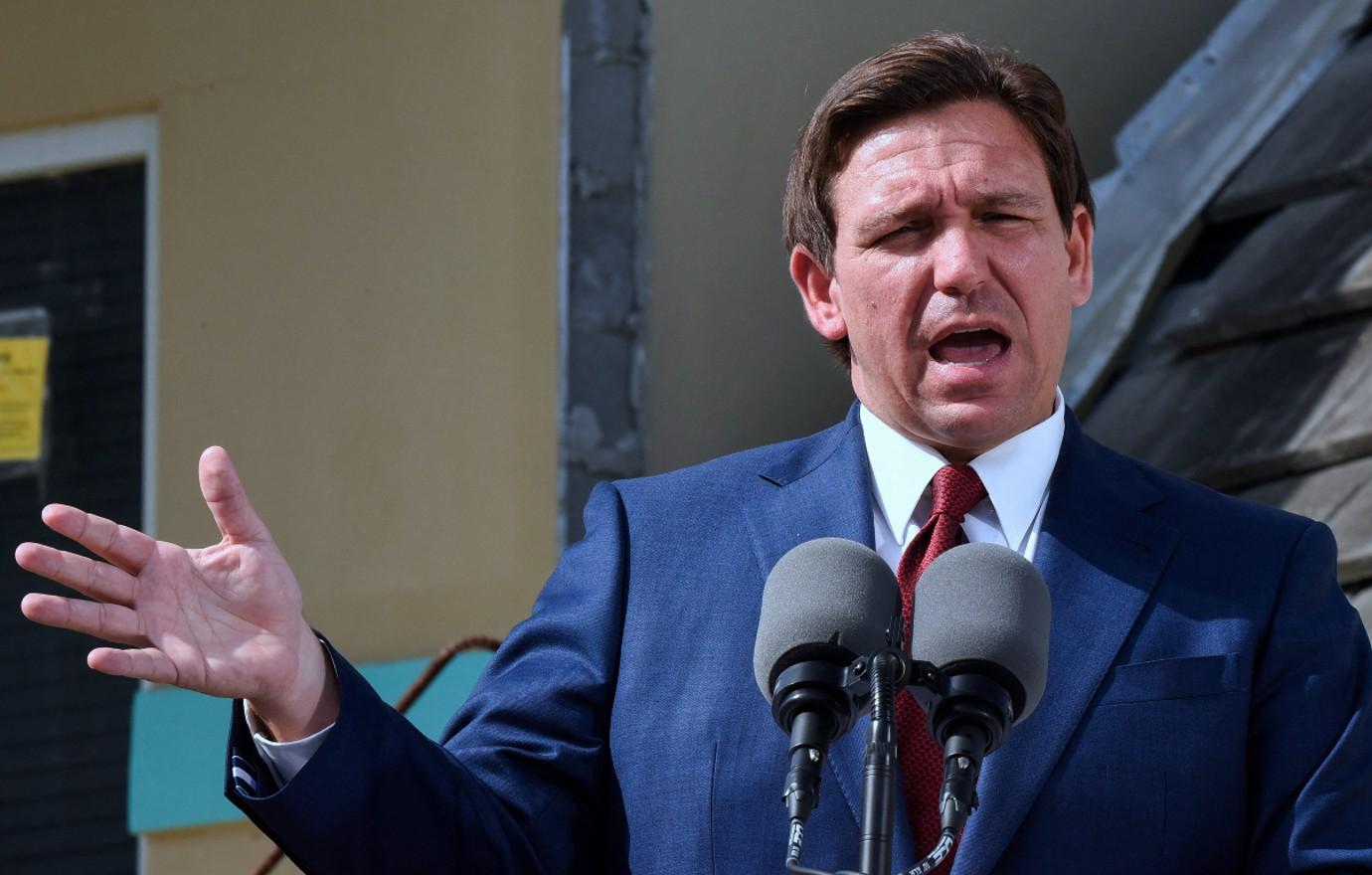 Ron DeSantis Heckled at Vigil for Florida Shooting Victims
