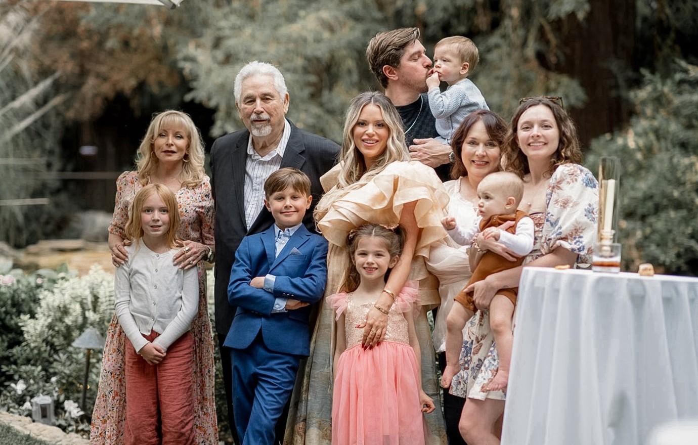 Inside Amanda Frances' Baby Shower Ahead Of Baby No. 2: Photos