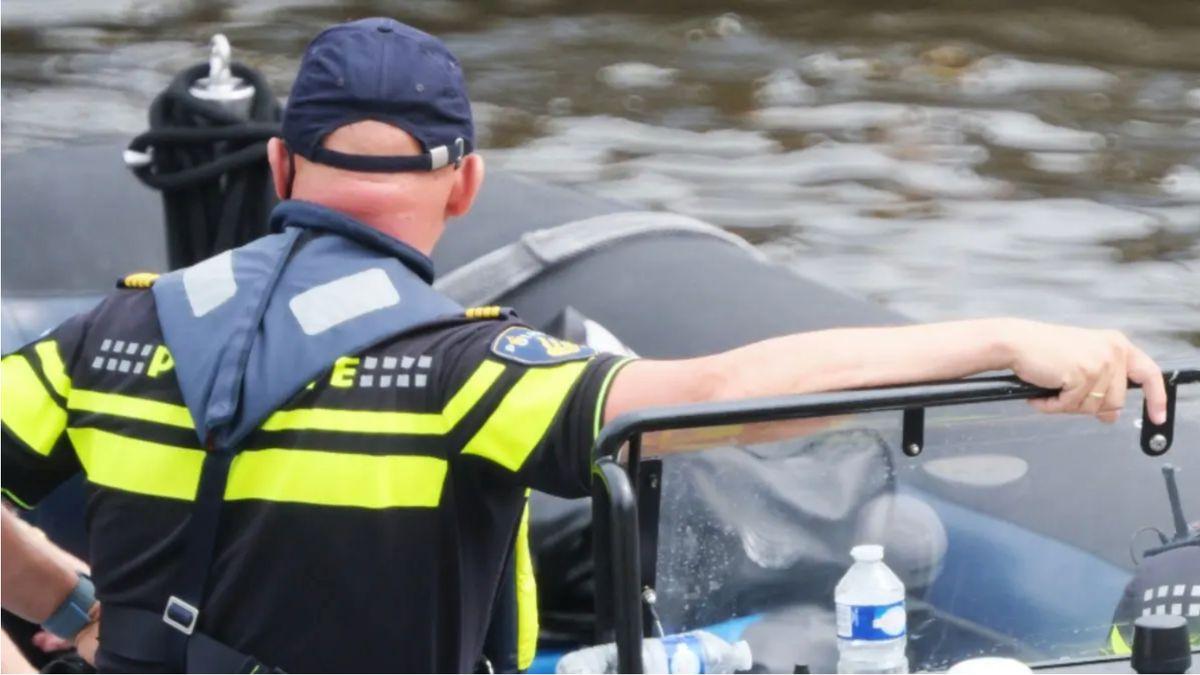 Dutch Teenager Accused Of Stabbing Parents To Death & Sharing Photos