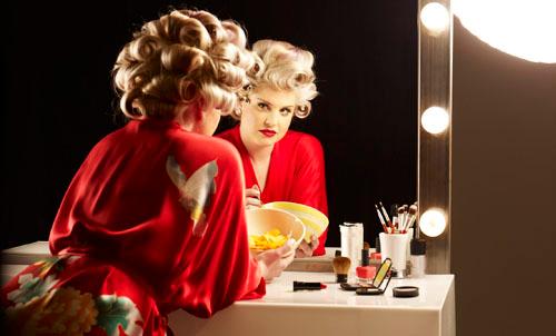 Go Behind the Scenes of Kelly Osbourne's "Make Mine Milk" Campaign!