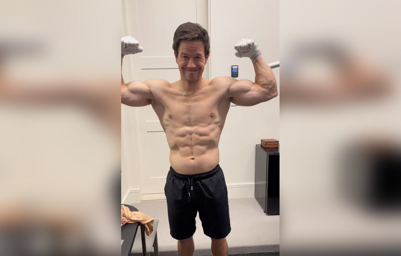 Mark Wahlberg Wows Fans As He Proudly Displays Toned Body