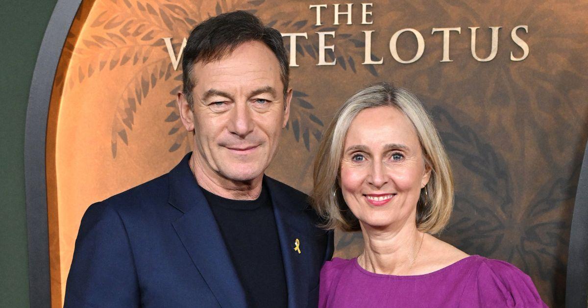 'The White Lotus' Cast's Real-Life Relationships: Leslie Bibb & More