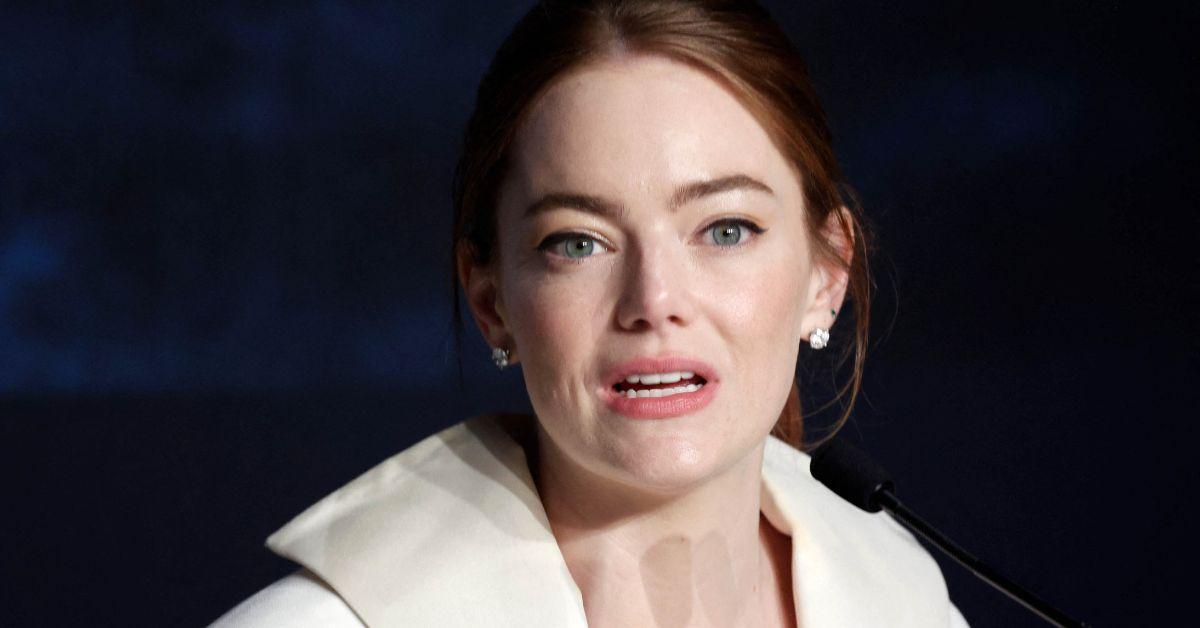 Emma Stone Reveals New Pixie Hair Cut At 2025 Golden Globes: Photos