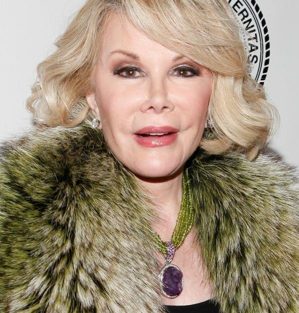 Joan Rivers' Doctor Allegedly Took A Selfie With Her During the ...