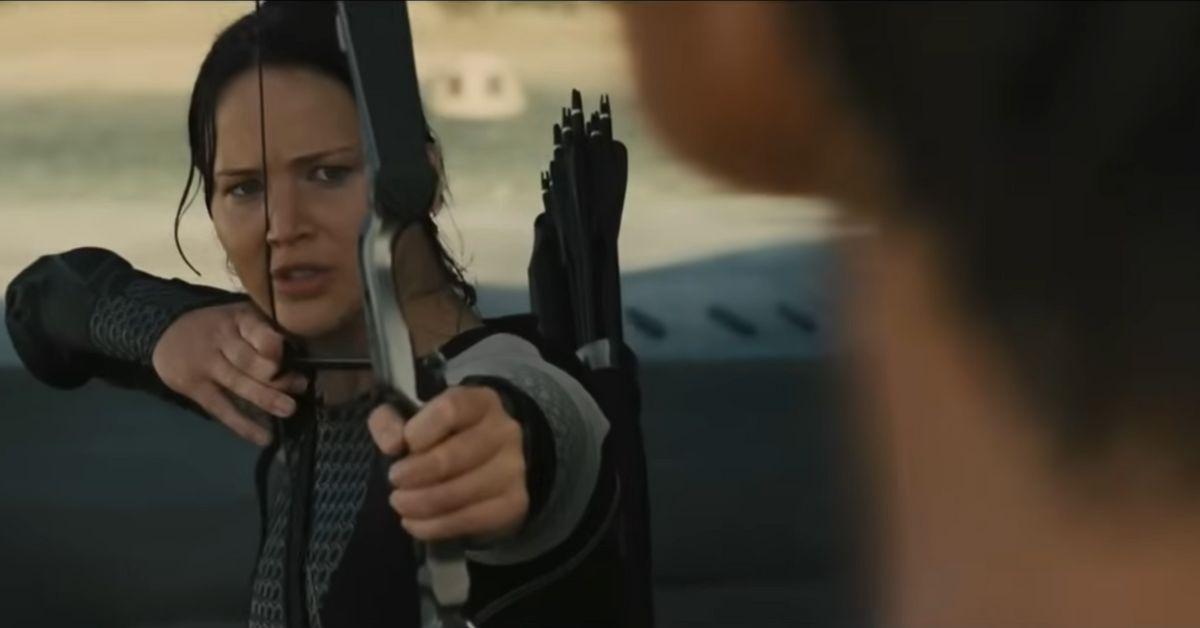 Jennifer Lawrence Reveals Hilarious Ambien Mix-Up On Hunger Games Set