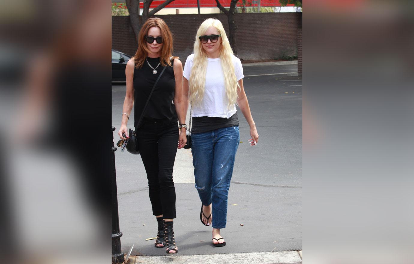 Amanda Bynes Back In Rehab Following Stress Induced Relapse