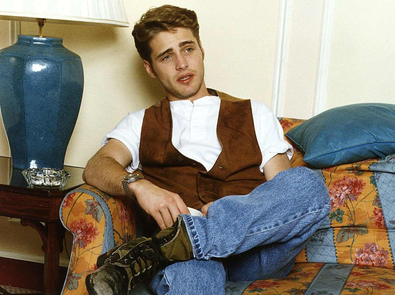 Jason Priestley: Brad Pitt Always Went The Longest Without Showering