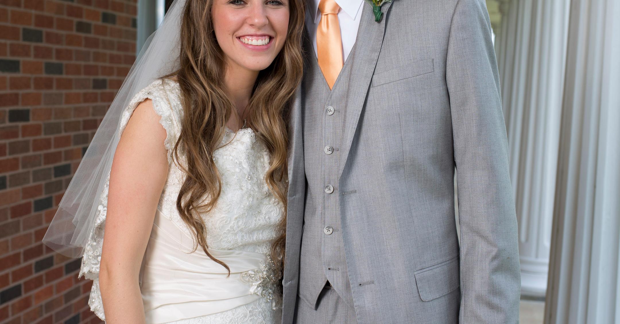 Jill Duggar And Derick Dillard Marriage Update: 19 Kids And Counting ...