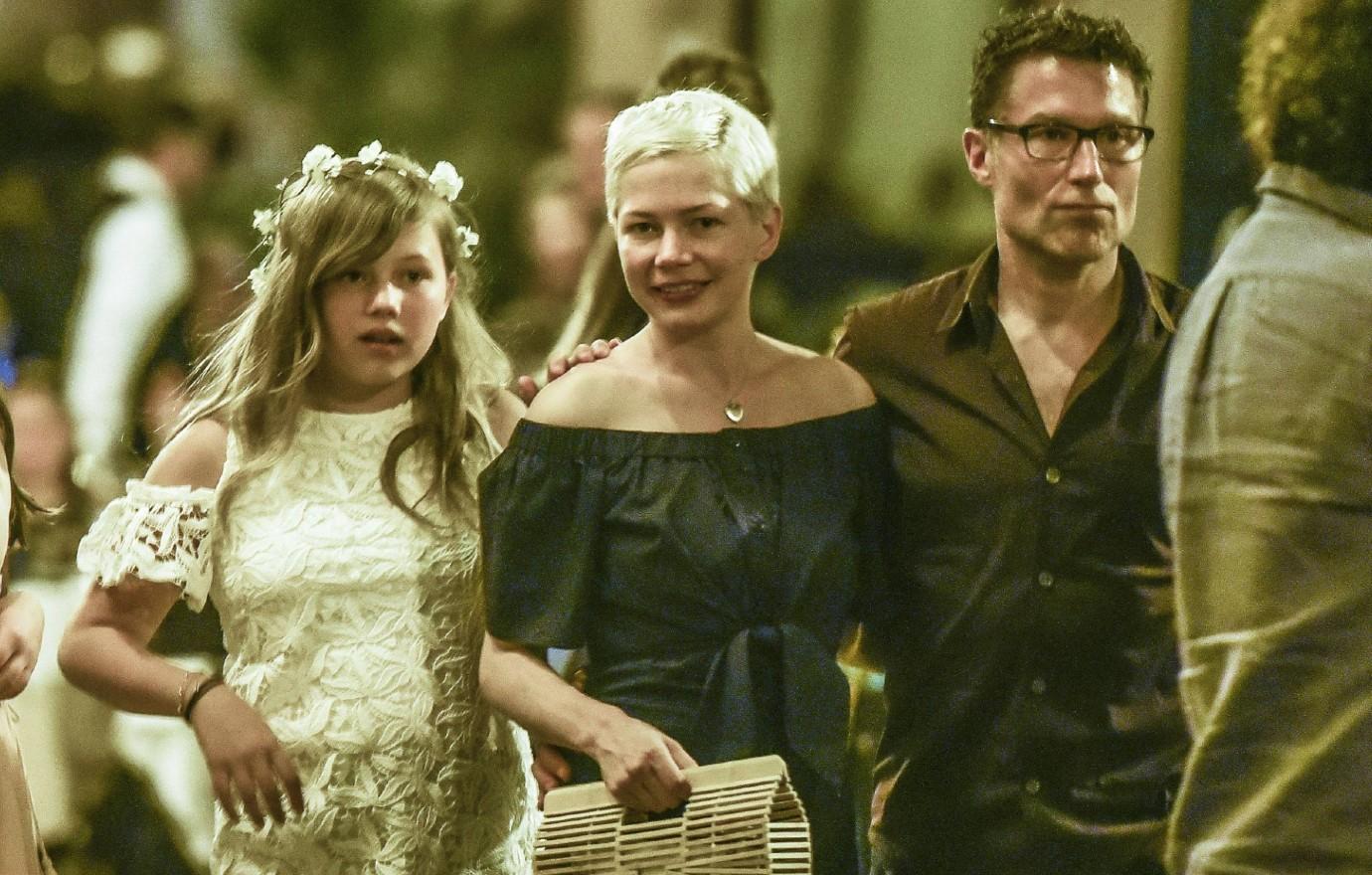 Heath Ledger's Daughter To Spend A Year In Australia Before College