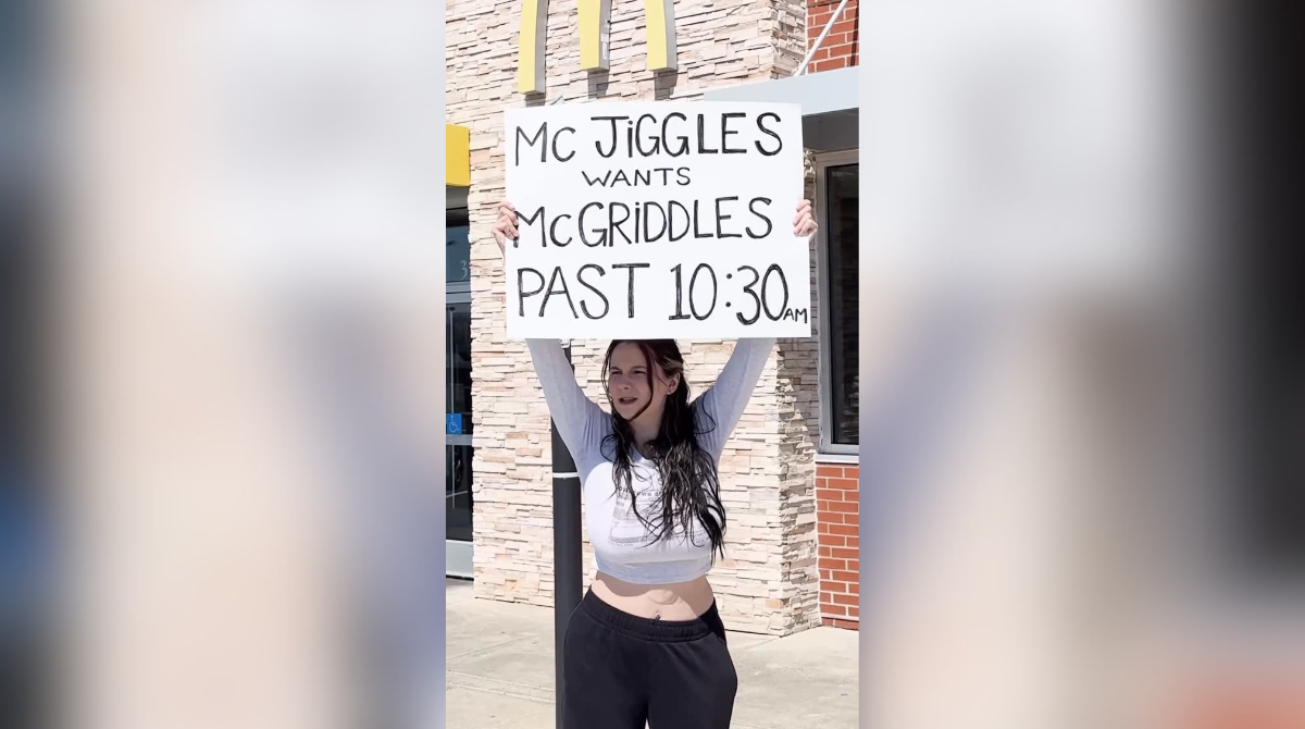 Yellz Reignites Her War With McDonald's Over Breakfast Hours