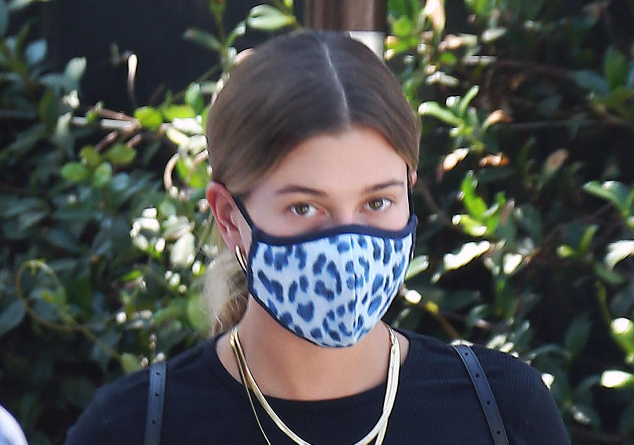 Celebrities Who Rock The Most Fashionable Face Masks: Ariana Grande ...