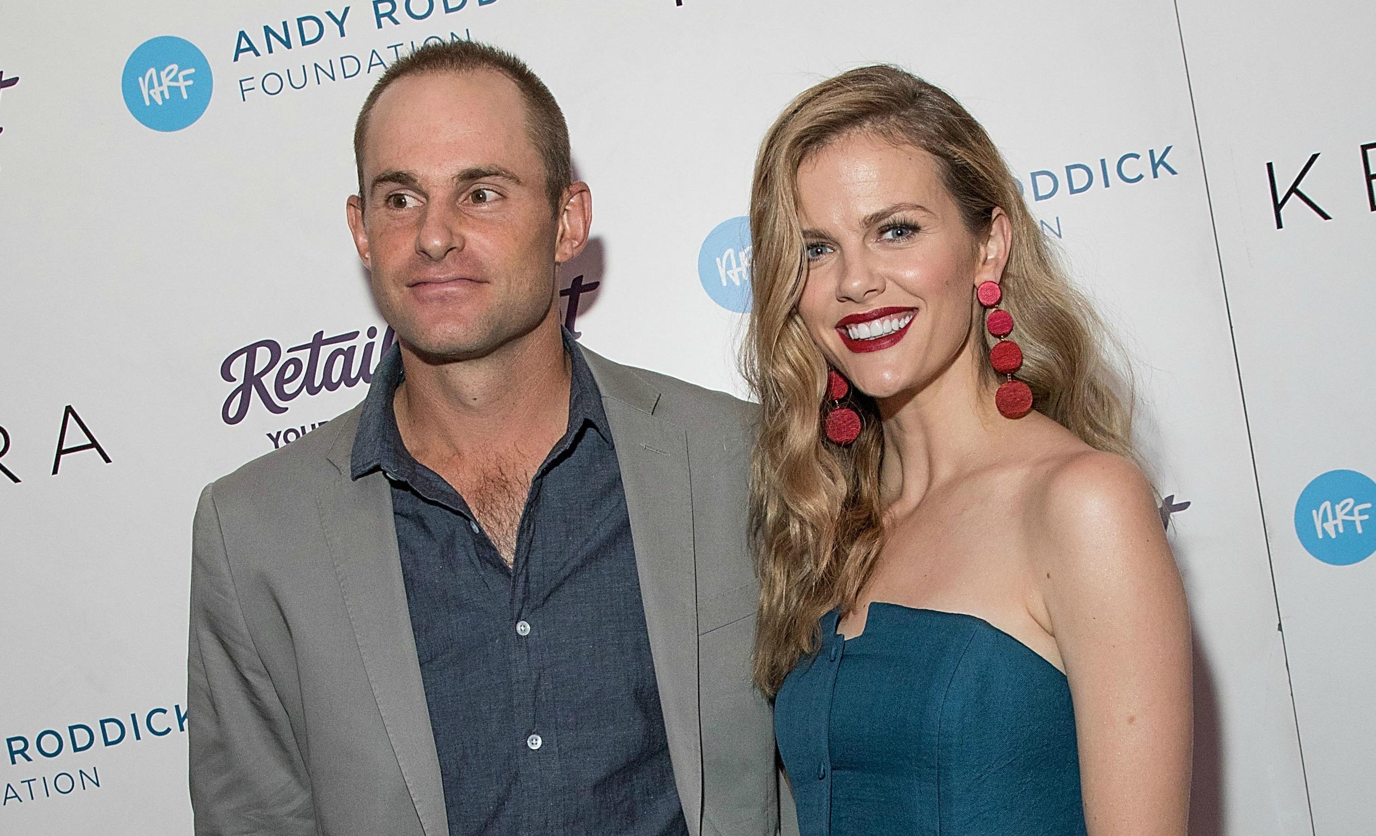 Andy Roddick & Wife Brooklyn Decker Pregnant With Daughter! Andy Roddick & Wife Brooklyn Decker Pregnant With Daughter!