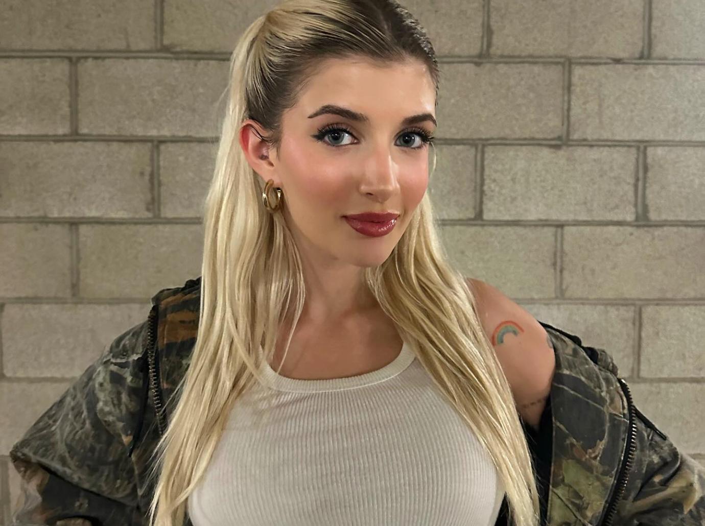 Sami Sheen, 19, Flaunts Her 'New Rack' After Plastic Surgery: Photos