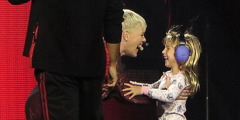 Pink's 7-Year-Old Daughter Walks On Stage Wearing Pajamas & Slippers