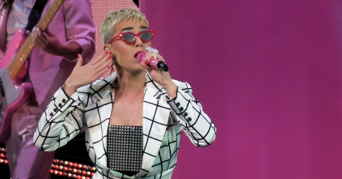 Katy Perry’s Hairdresser Reveals Pixie Cut Was Due To Bleach-Burnt Hair