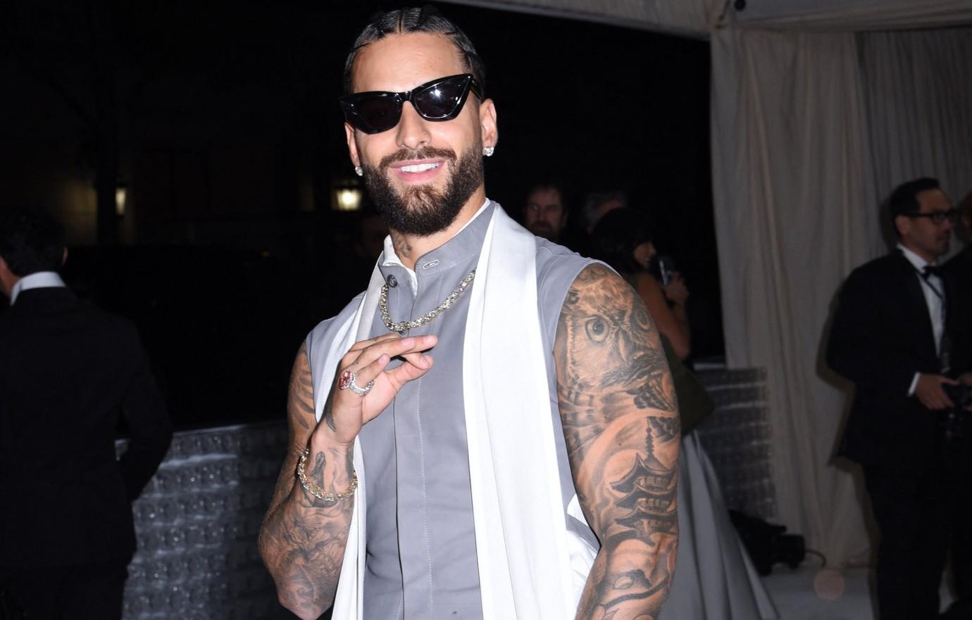 Madonna Getting 'Ridiculously Close' To Colombian Singer Maluma