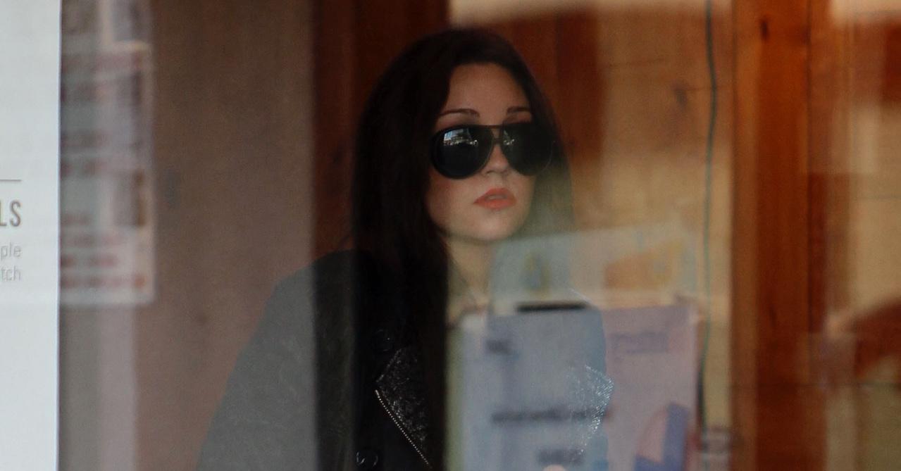 Amanda Bynes Decides To Resume Podcast Interviews After 1-Day Pause