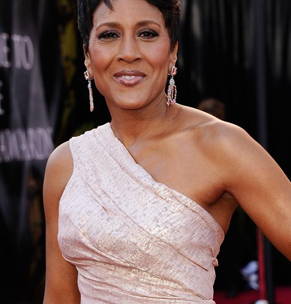 Robin Roberts Leaves 'Good Morning America' One Day Early For Medical ...
