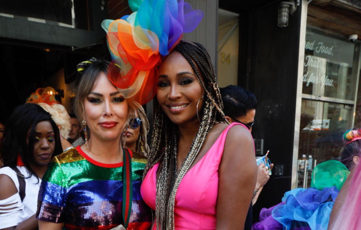 'RHOC': Kelly Dodd Posts Unflattering Photo of Sonja Morgan