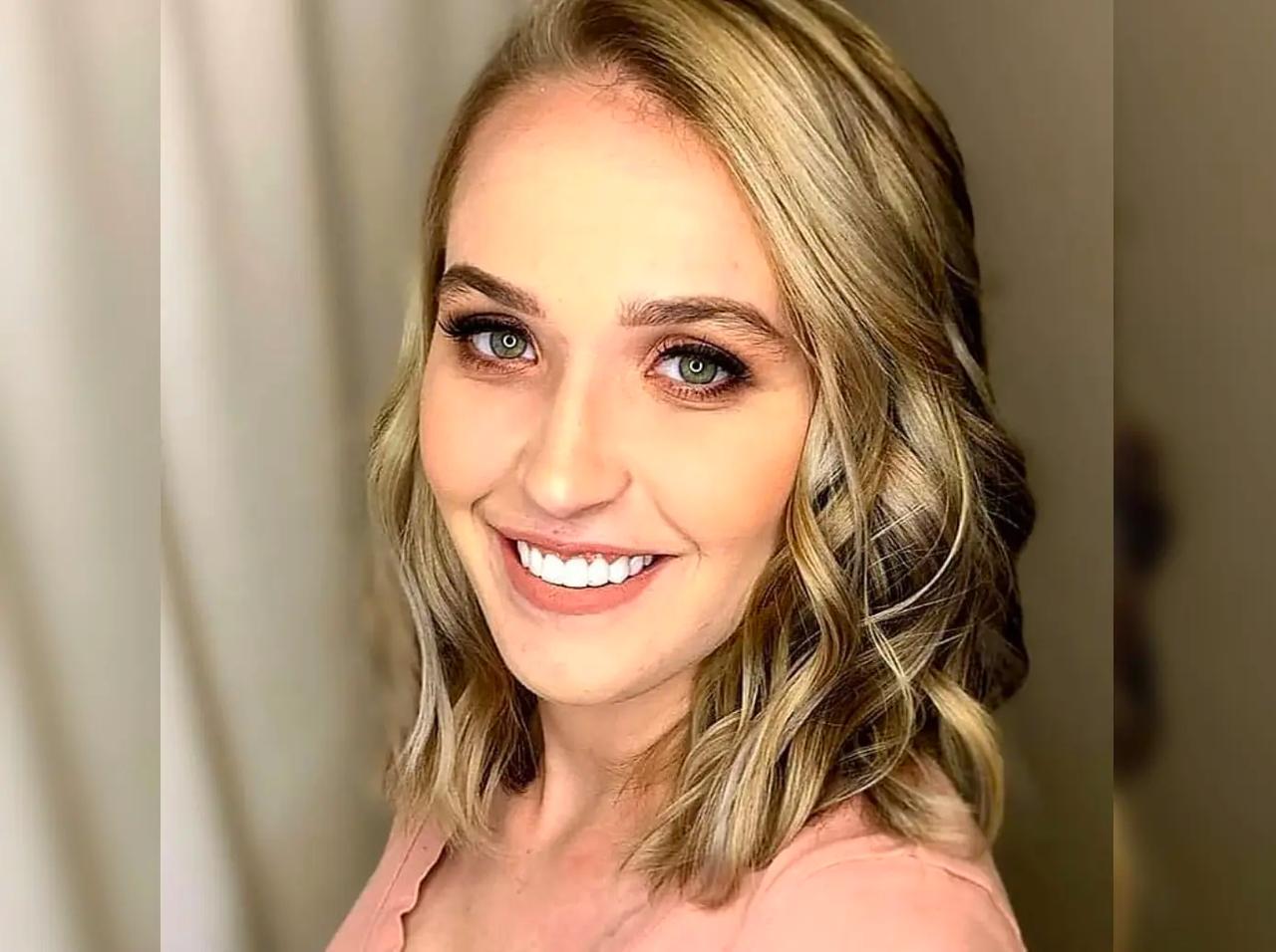 Anna 'Chickadee' Cardwell's Kids Graduate As She Battles Cancer: Photo