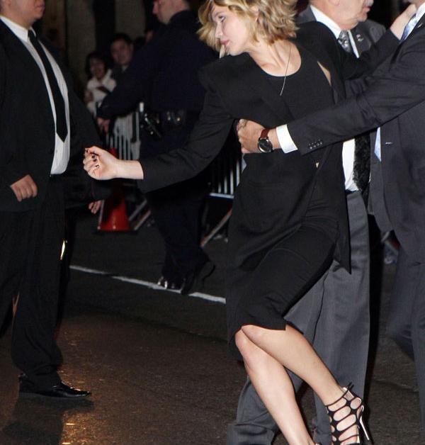 Watch Jennifer Lawrence Run Away From Fans After They Trample The Barrier!