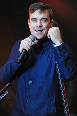 News From Across The Pond: Robbie Williams returns to Take That ...