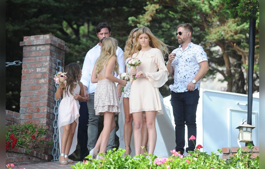 RHOBH’: Denise Richards Shares Never-Before-Seen Wedding Photos RHOBH’: Denise Richards Shares Never-Before-Seen Wedding Photos