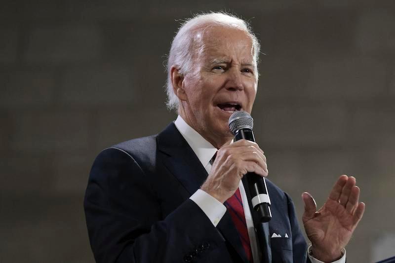 Joe Biden Tells Awkward Story About Nurse Whispering In His Ear