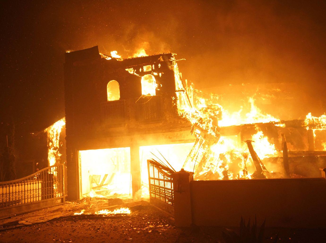 Chet Hanks Says Pacific Palisades Neighborhood Is Burning Amid Wildfire