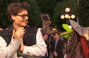 Watch Kermit the Frog Interview Stars at 'Pirates of the Caribbean ...