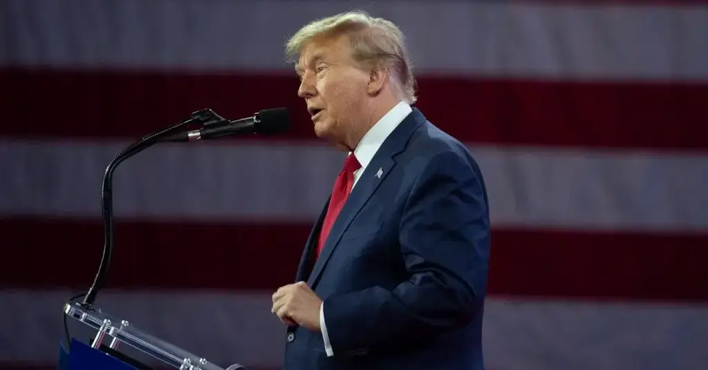 Donald Trump's Enablers Trying to Hide His Cognitive Decline, Says WH ...