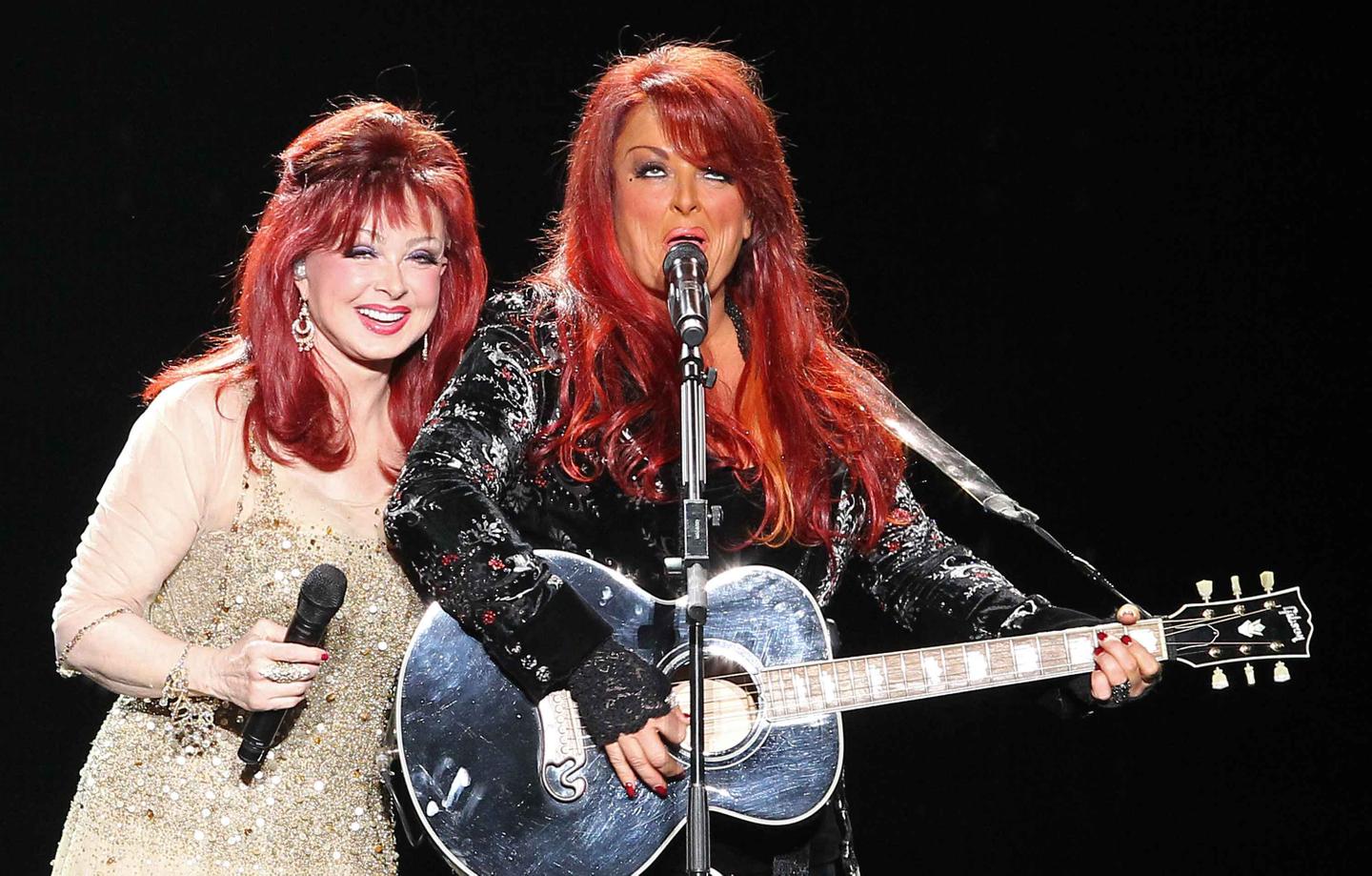 Wynonna Judd Admits Dealing With Mom Naomi's Death Was 'Heavy'