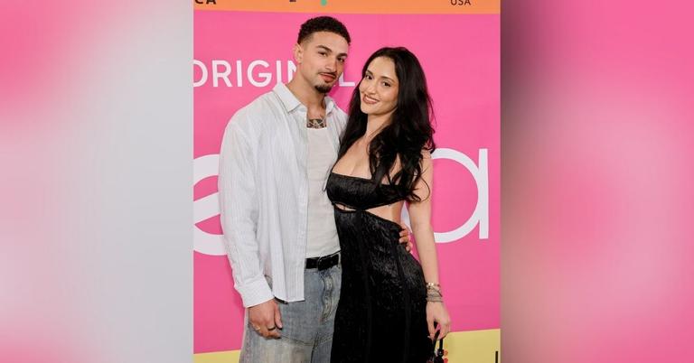 'Love Island' Couples Who Are Still Together After The Season 7 Reunion