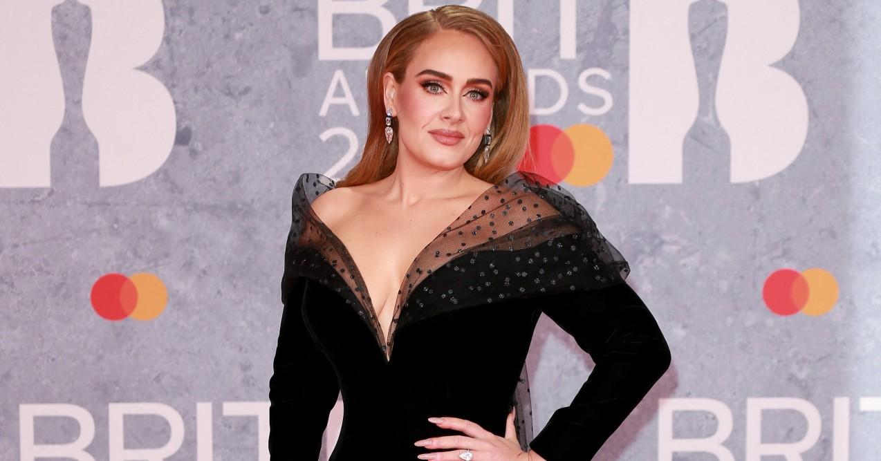 Adele Flashes Huge Engagement Ring From Fiance Rich Paul: Photo