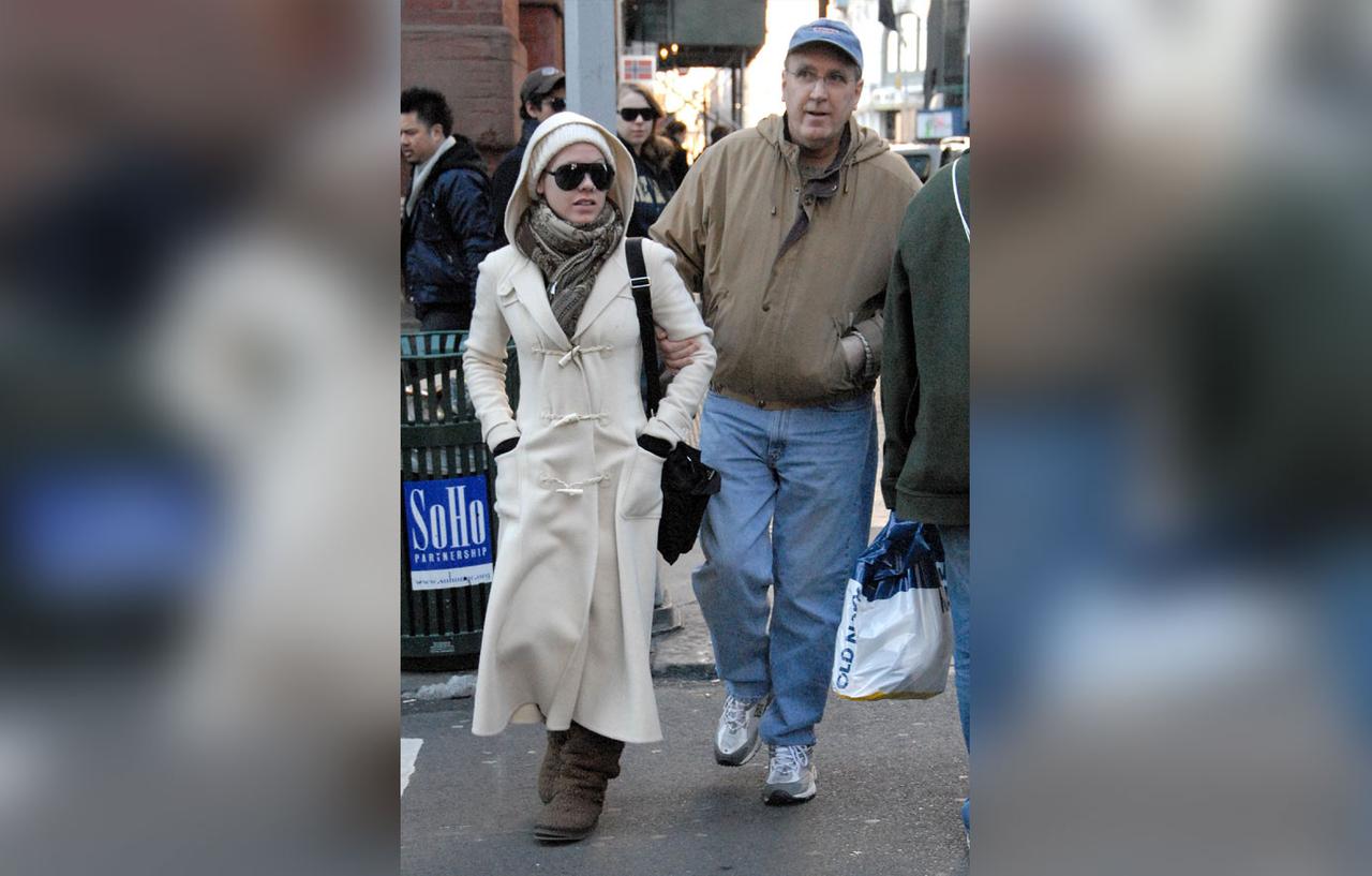 Pink Pays Tribute To Her Dad After He Loses His Battle With Cancer