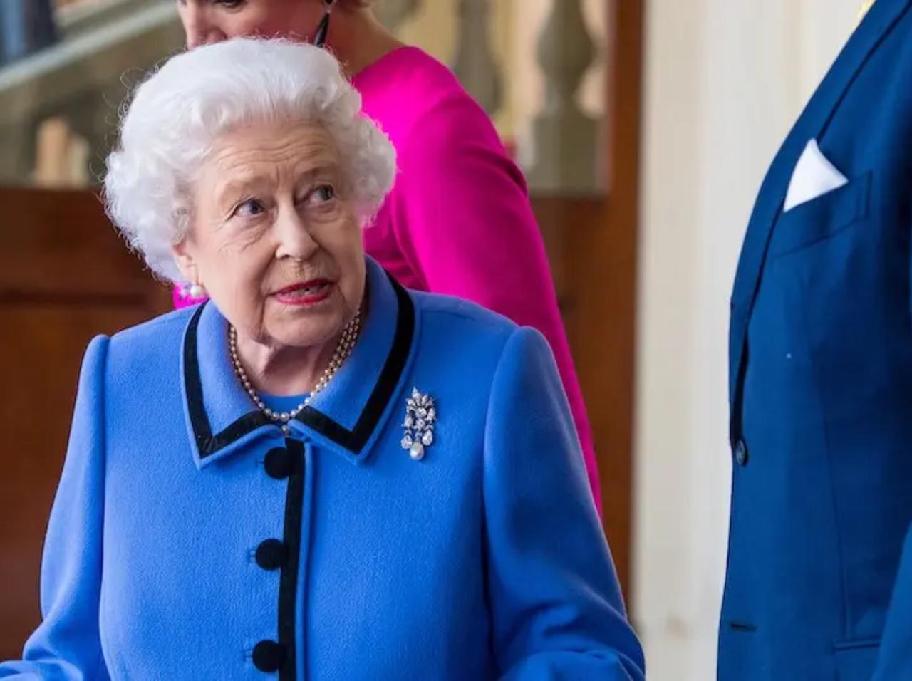 Queen Elizabeth 'Loved When Things Went Wrong,' Former Aide Claims