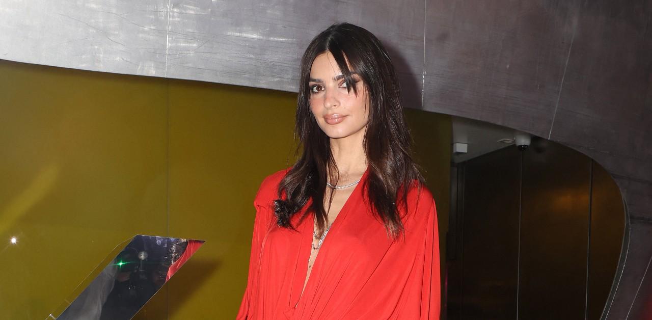 Emily Ratajkowski Hints At Pete Davidson Romance Buzz By Liking Tweet