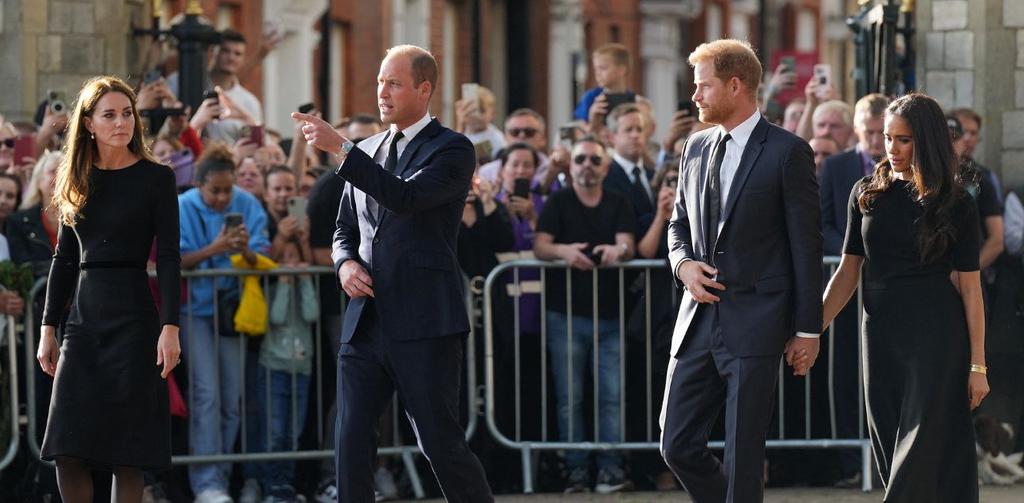 Prince William Is 'Torn' Between Prince Harry & Kate Middleton