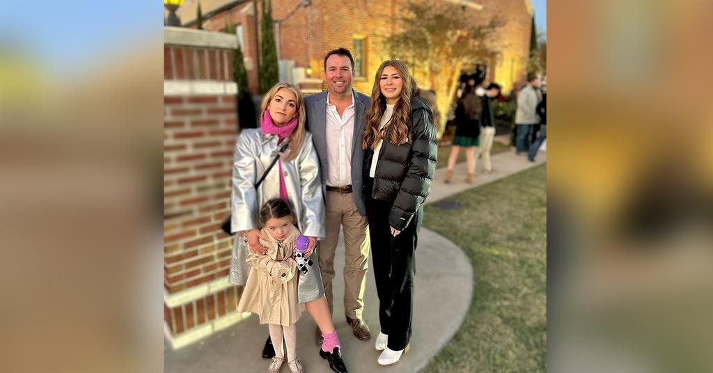 Jamie Lynn Spears Felt Like A 'Crap Mom' For Leaving Kids To Film Show