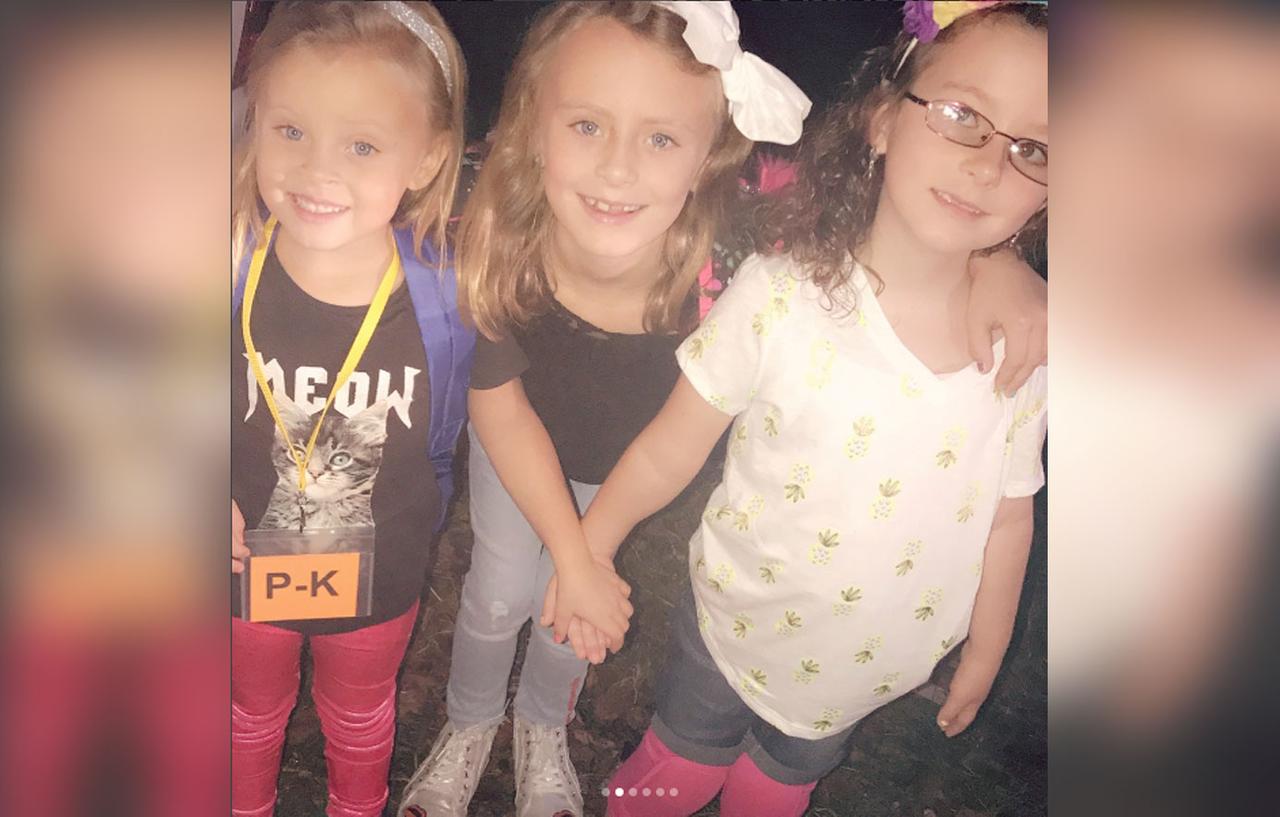 Leah Messer Posts ADORABLE Pics Of Her Daughters Heading To School