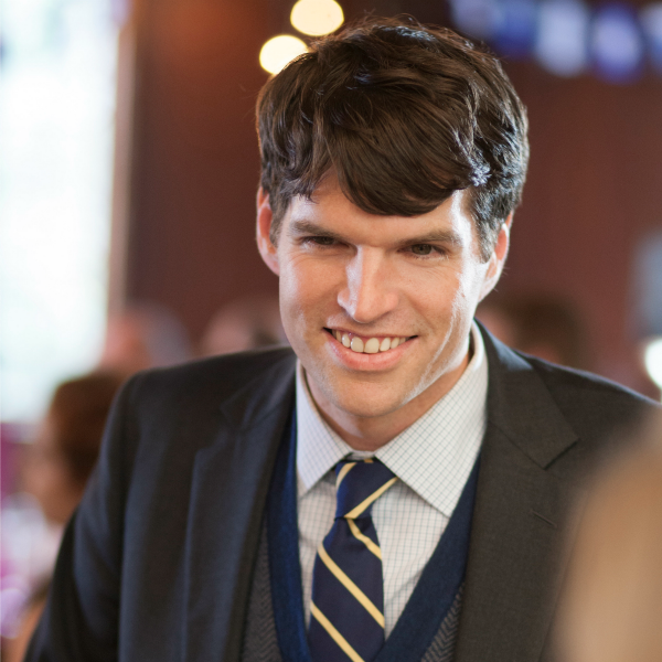 Veep's Timothy Simons Reveals What It's Like to Have Julia Louis ...