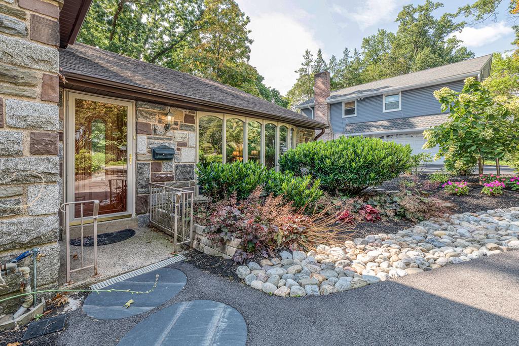 NBA Legend Kobe Bryant's Childhood Home Is Up For Sale - Look Inside