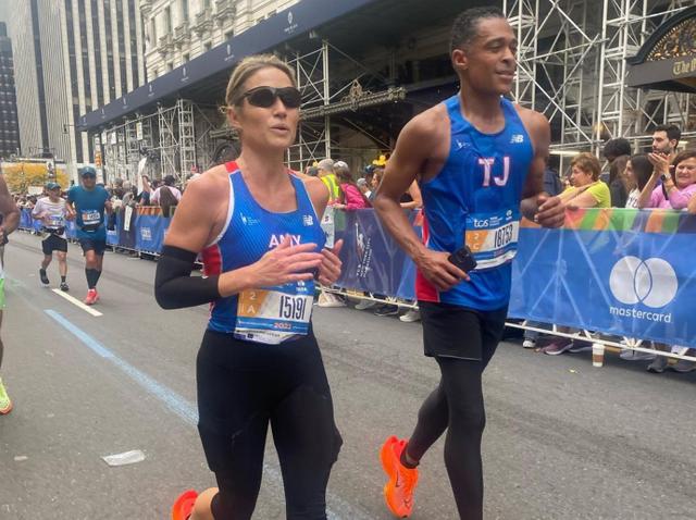 Amy Robach Goes On Morning Run Without Boyfriend T.J. Holmes