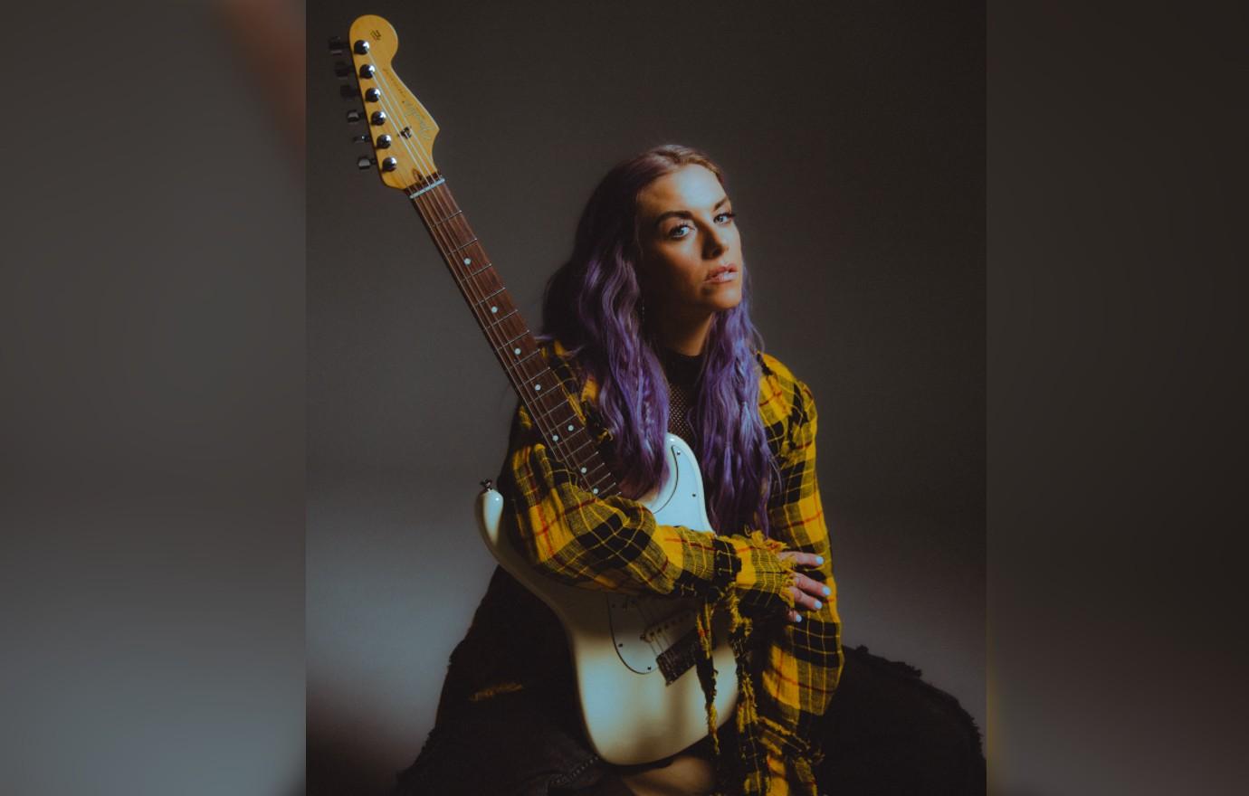 Singer Lindsay Ell Discusses Her New EP, Writing New Music