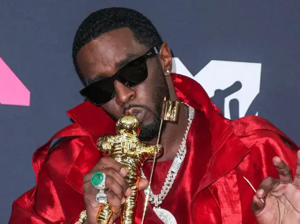 Joe Jonas Changes Diddy Lyric While Singing 'Cake By The Ocean': Watch